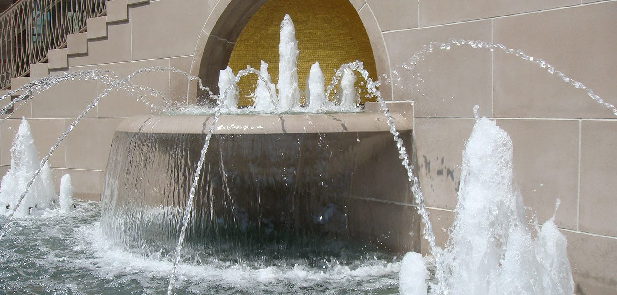 University of Southern California Fountains • Outside the Lines